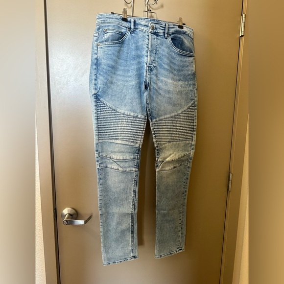 Divided | Jeans | Divided Moto Jeans | Poshmark